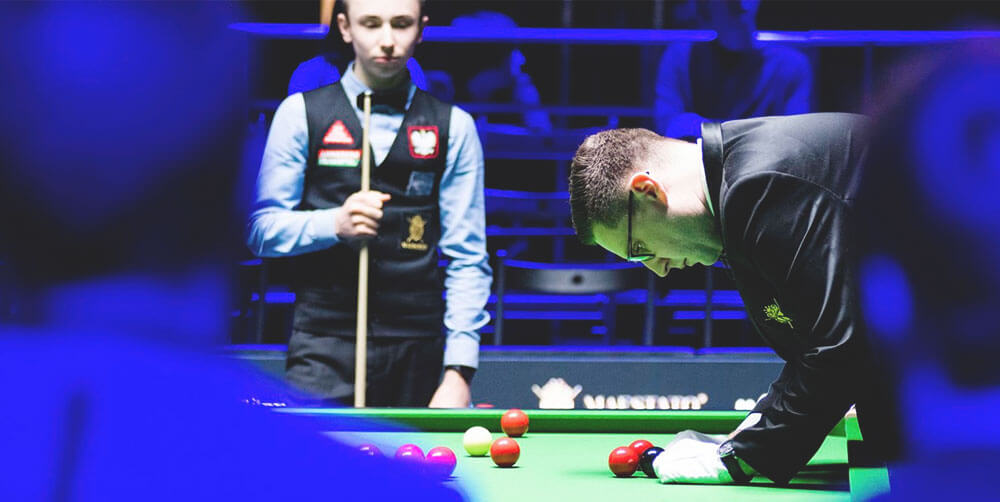 Meet Our People: Kevin Dabrowski, The Professional Snooker Referee | Xebia